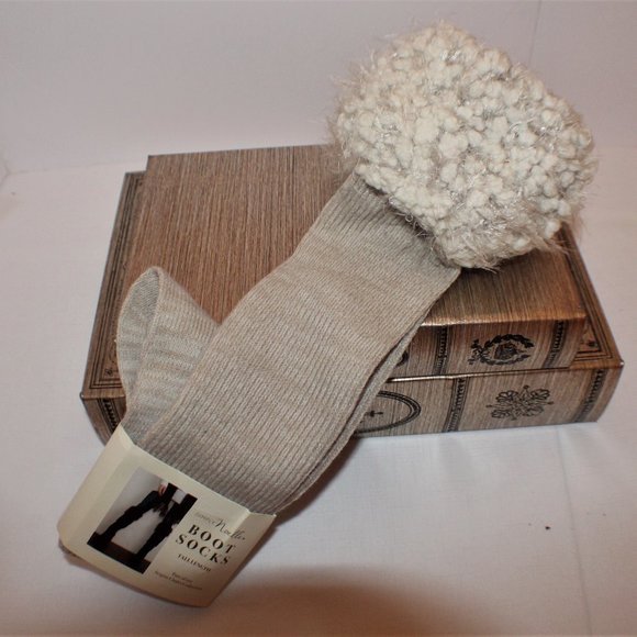 Simply Noelle | Accessories | Nwt Sequin Chalet Boot Cuffs | Poshmark